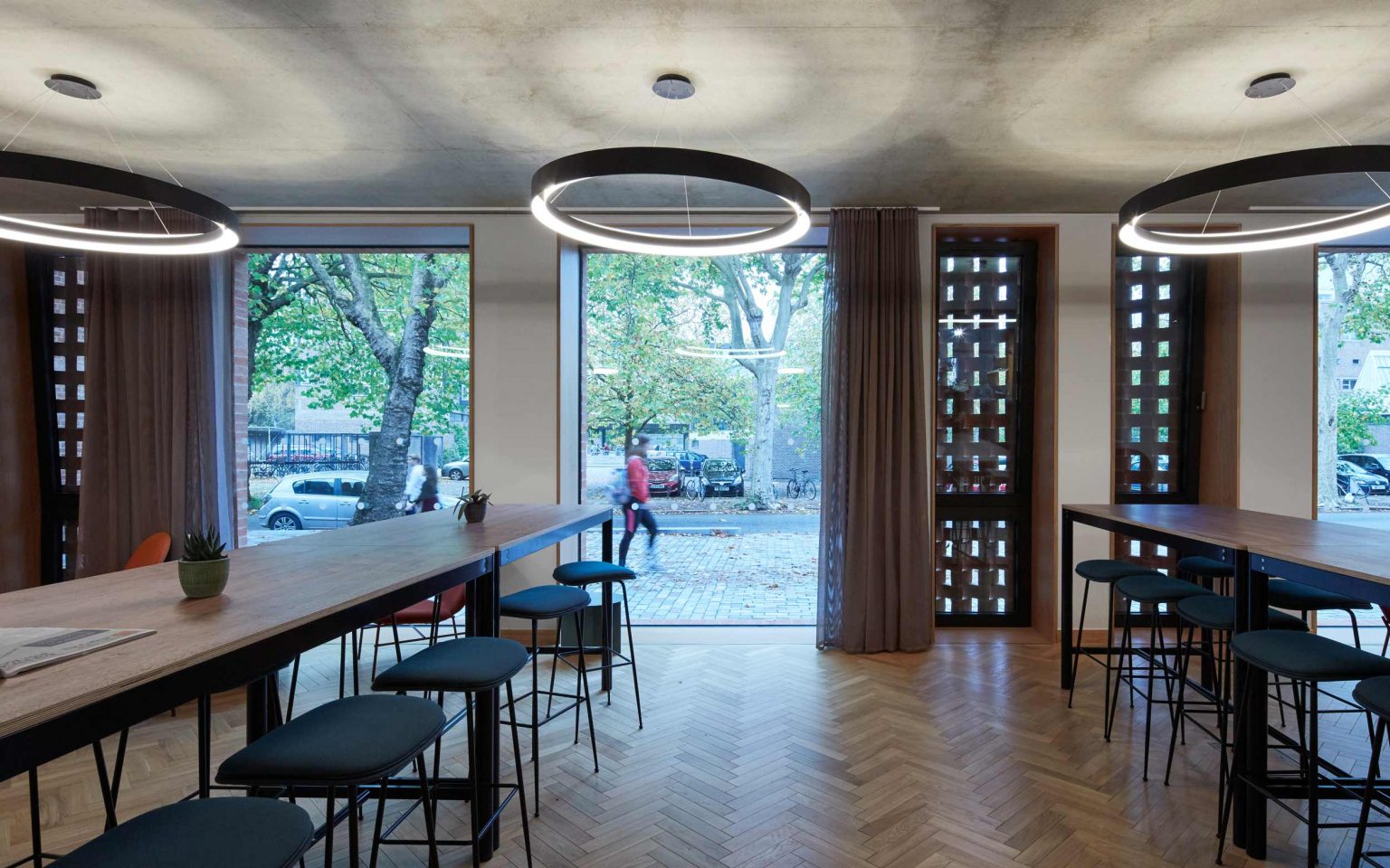 Dorothy Garrod Building. - AKT II