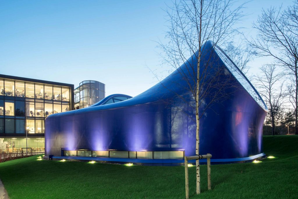 Drawing Studio. - AKT II