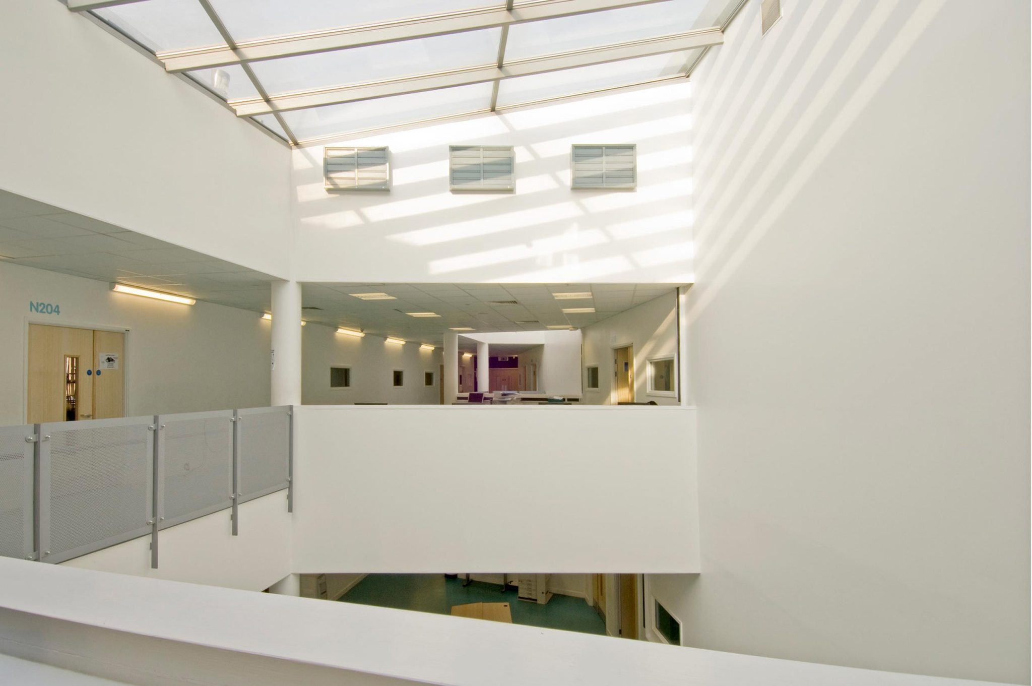 Lister Community School. - AKT II