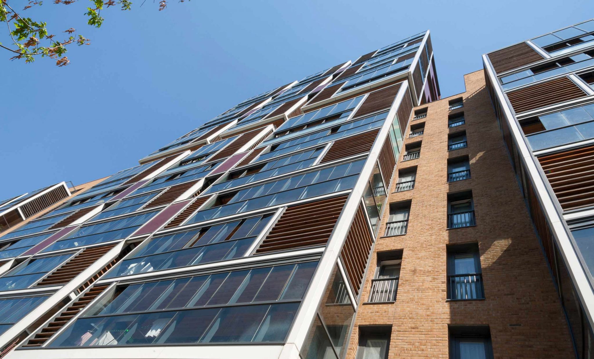 Dalston Square. - AKT II