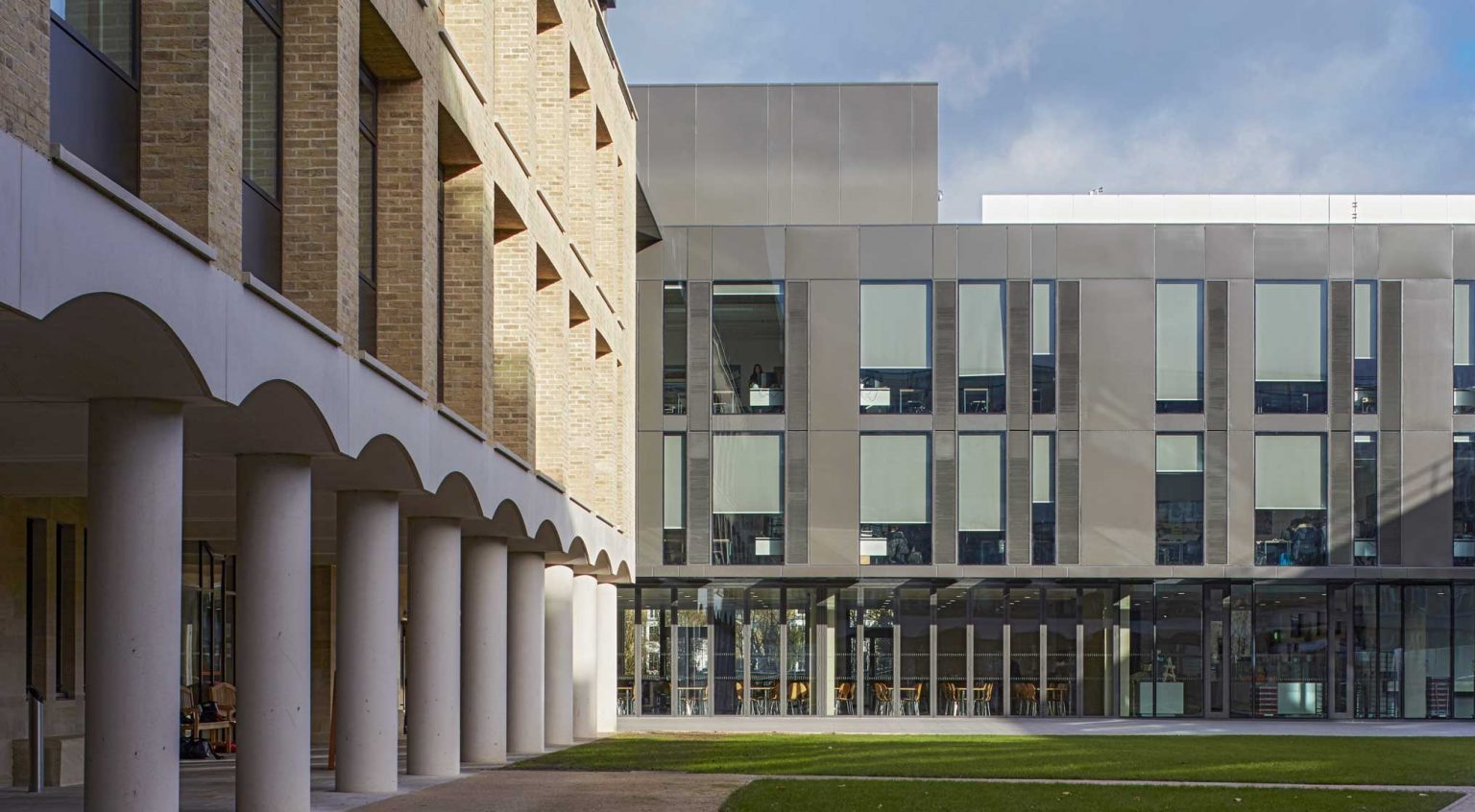 St Paul’s School. - AKT II