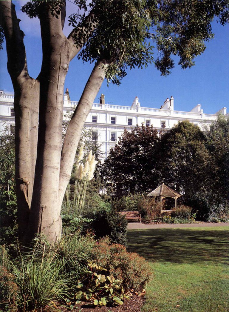 Cadogan Place. - AKT II