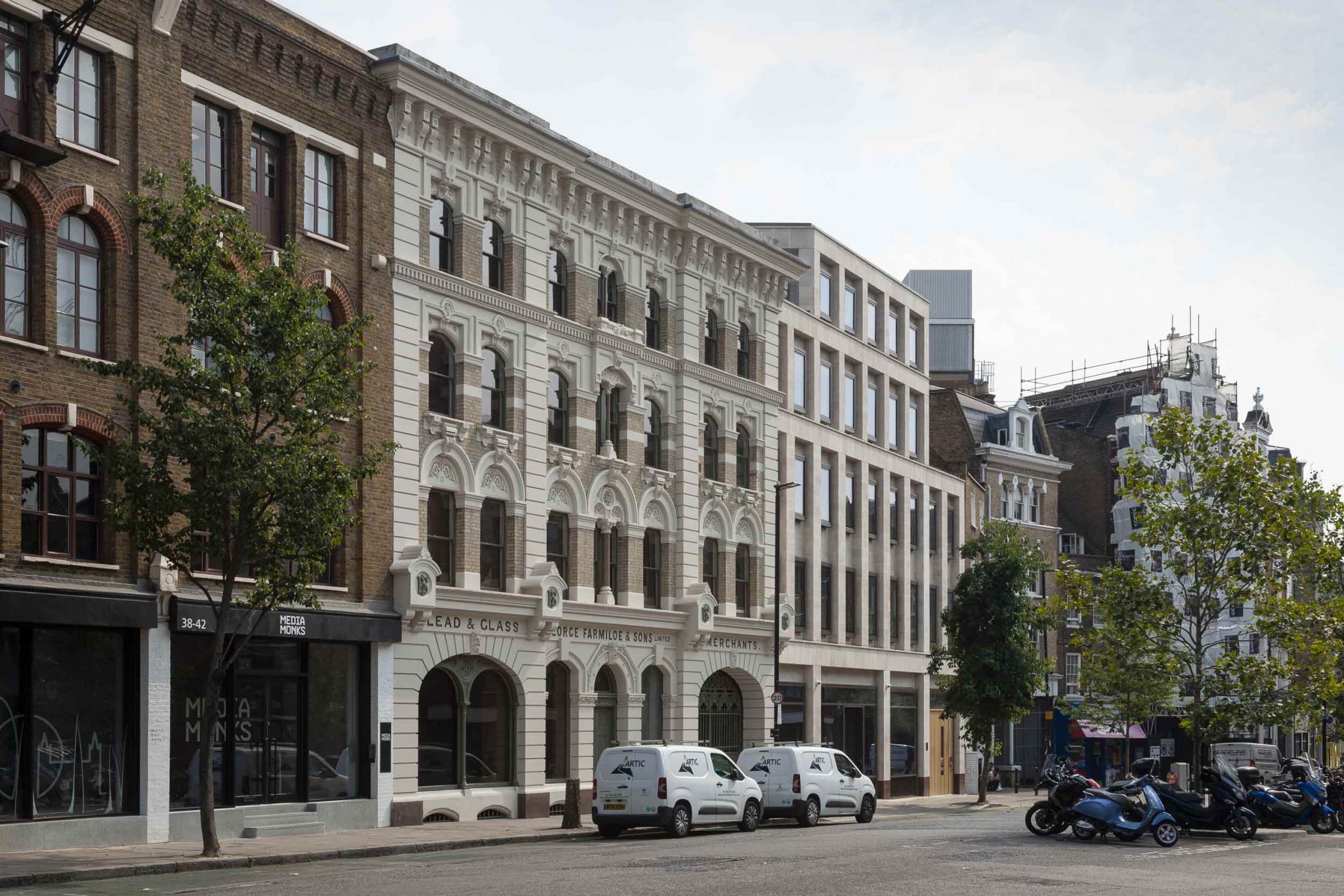 The Farmiloe. - AKT II