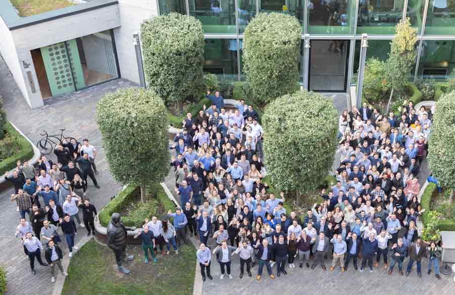 About us - AKT II