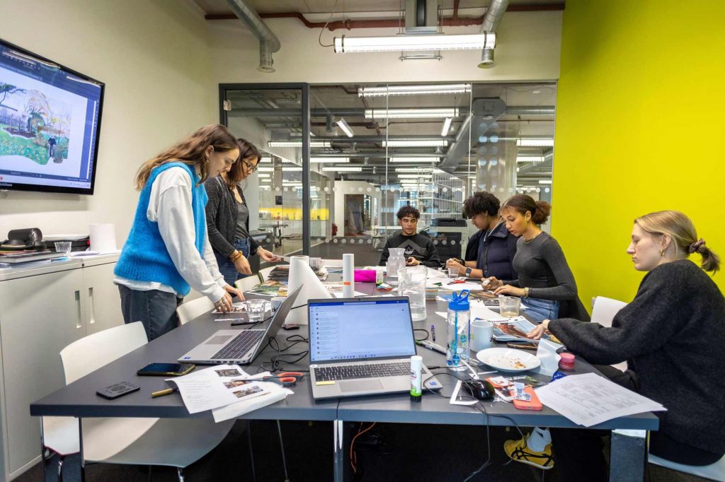 AKT II hosts students from Open City Accelerate programme. - AKT II